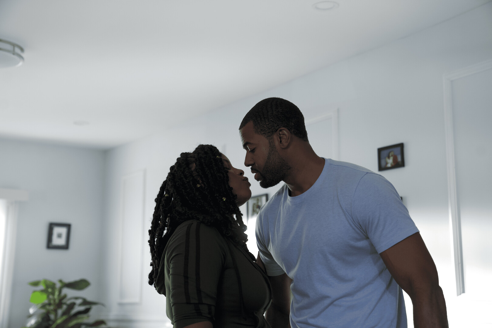 Torn - dir. Tamala Baldwin - FEST REGARDS